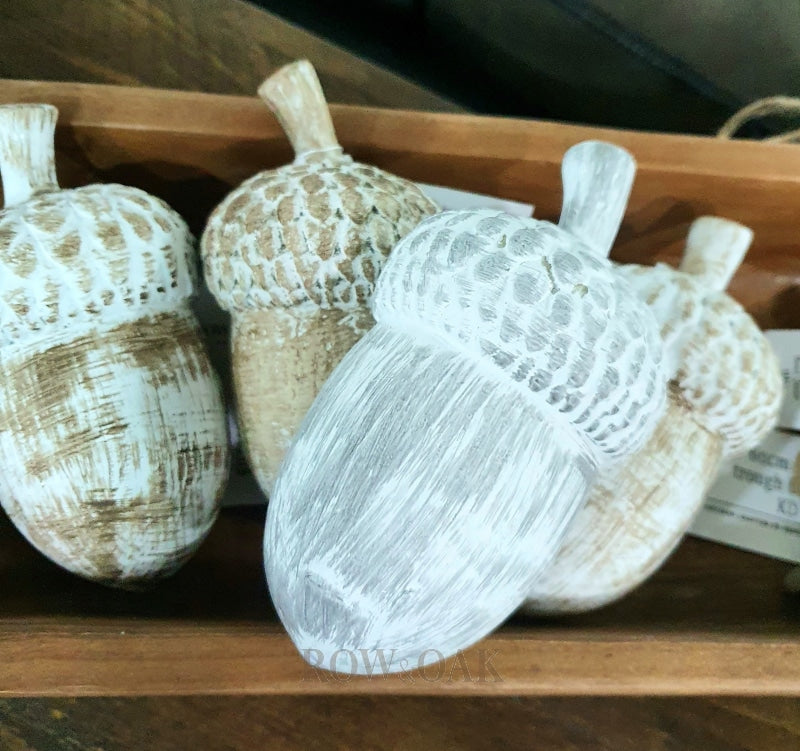 Distressed Metal Acorns – Row & Oak